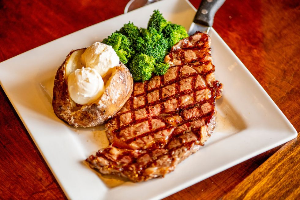 Dinner Menu | deSha's